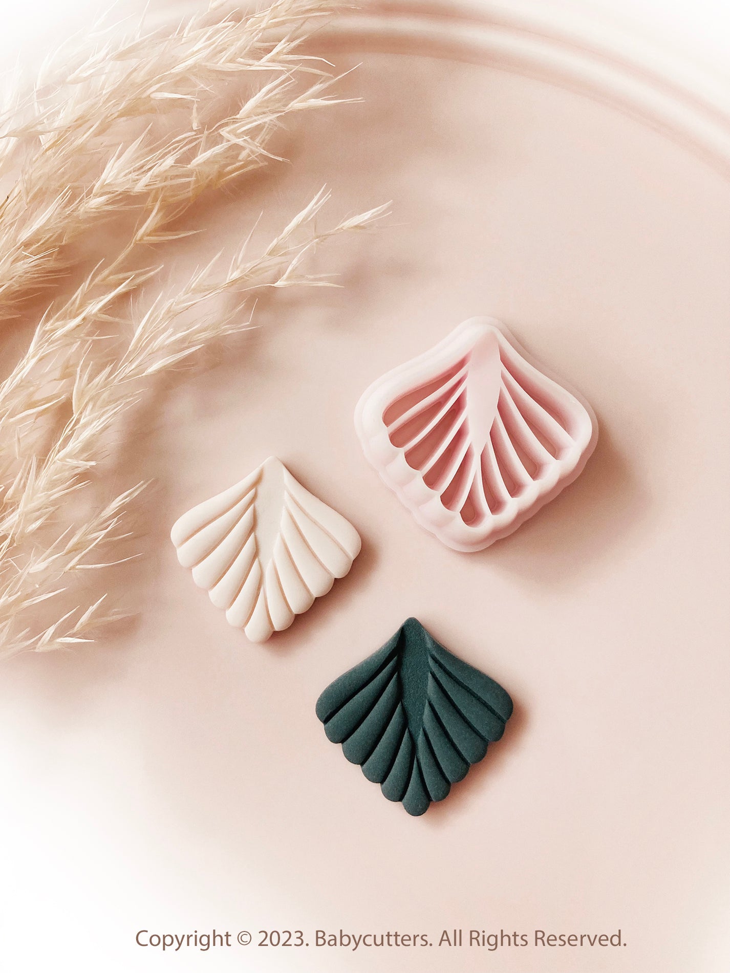 Art Deco Style Original Scallop Shell Fan Cutter Shape – babycutters